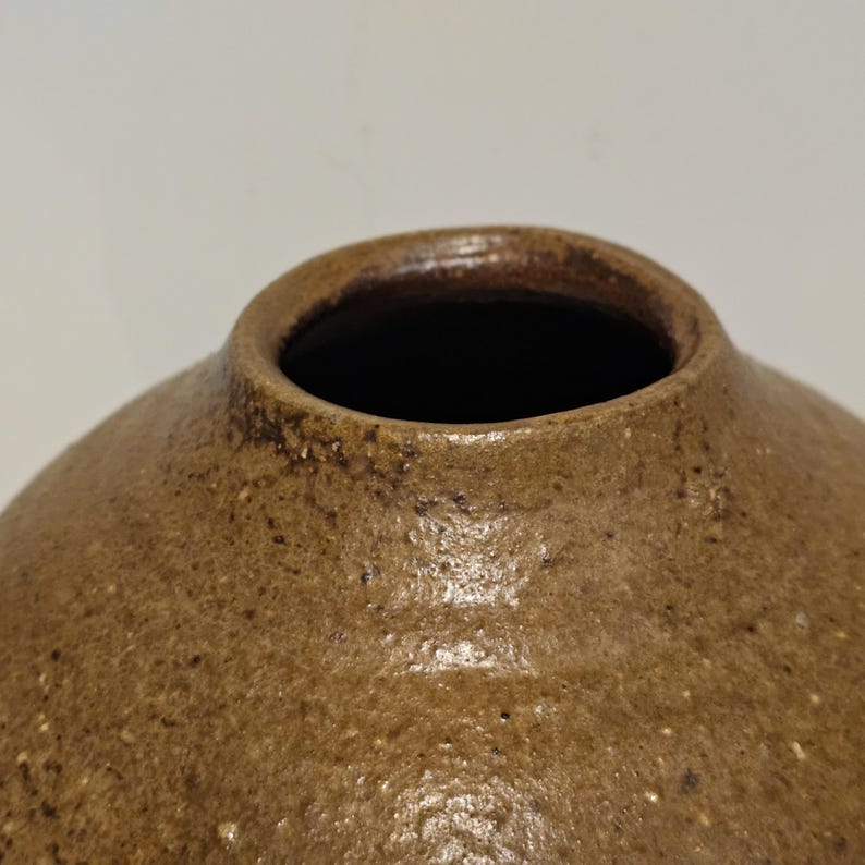 Bizen Tsubo by Ken Fujiwara: Vintage Japan Pottery Ikebana Flower Vase ...