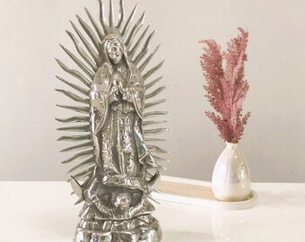 Metal Statue Lady - Etsy