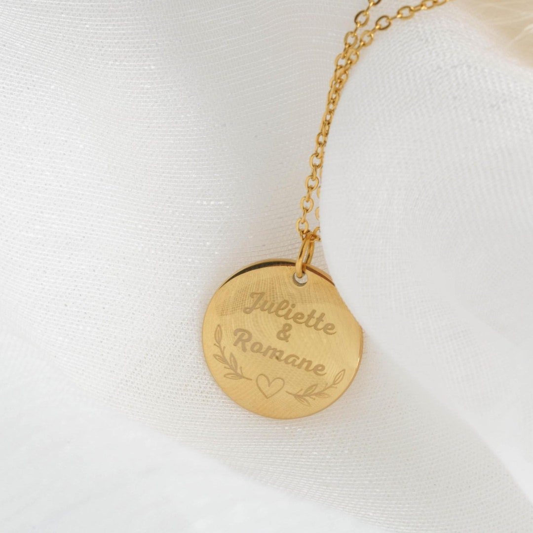 Personalized Necklace With Engraved Medals Gift for Mom, First Name ...