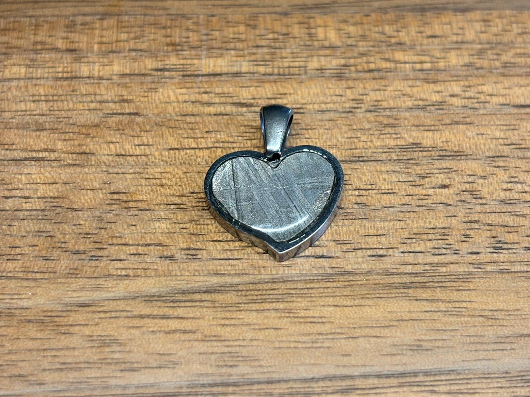 ALETAI Iron Meteorite Heart Shape Pendant Made From Iron Meteorite ...