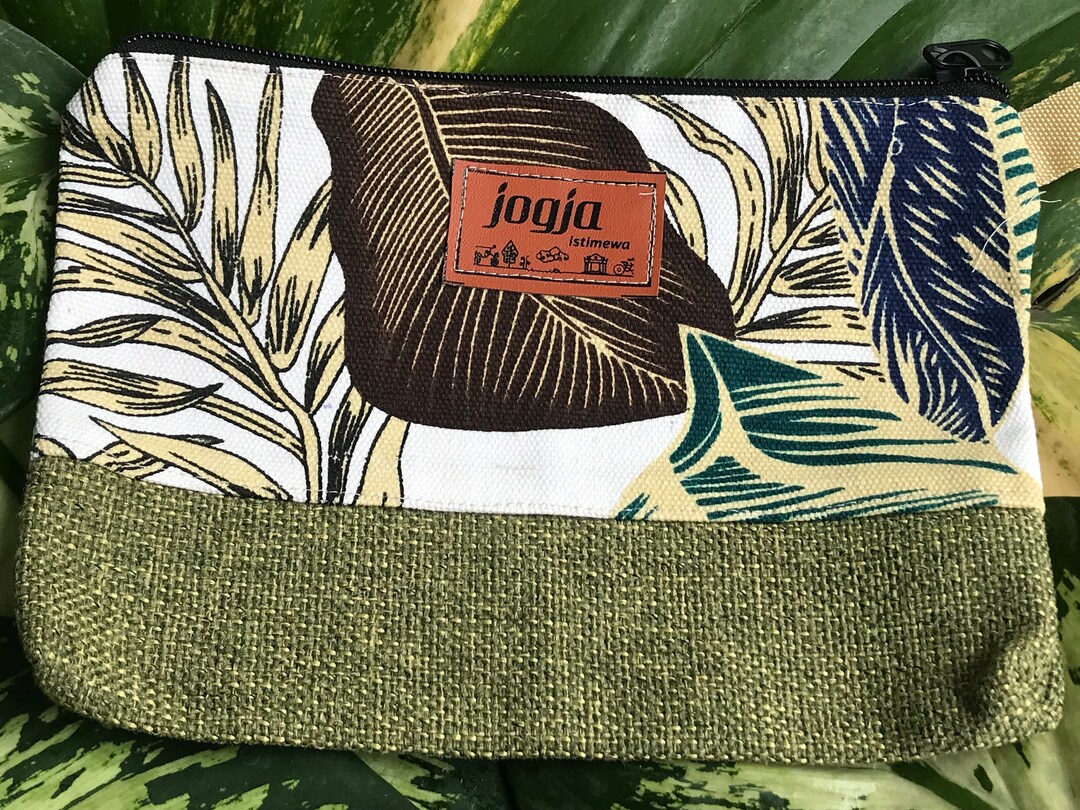 Handmade Batik Cotton Bag: Indonesian Floral Zip Handbag - Etsy