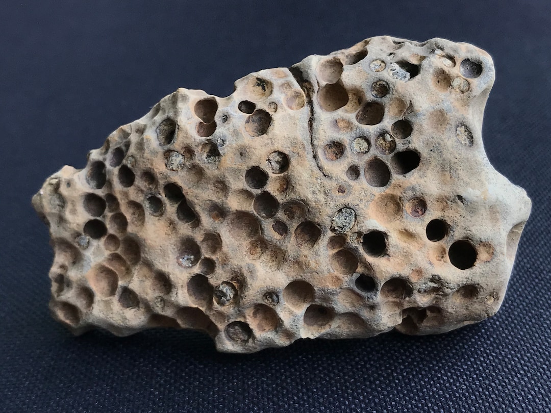 Natural River Stone From Java - Indonesia - "watu Selo Klanceng ...