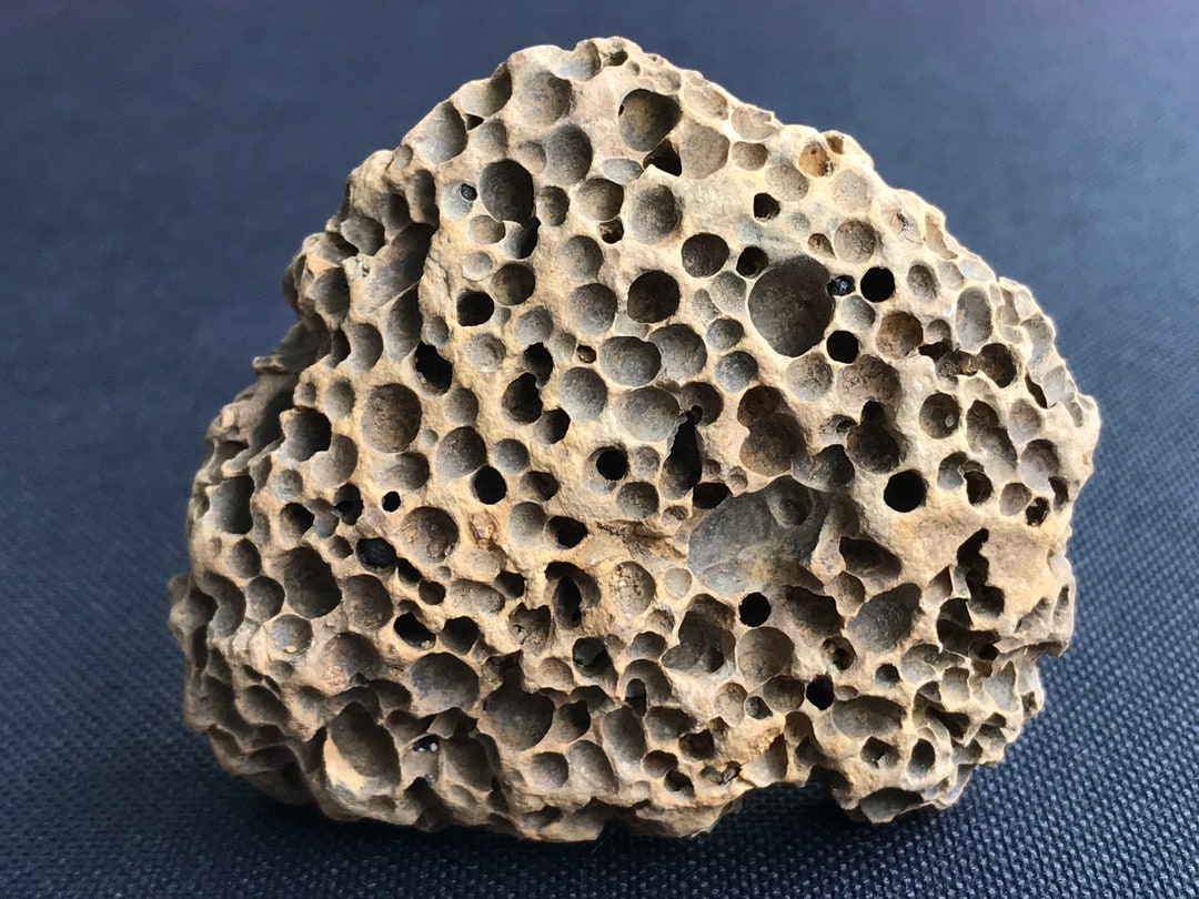 Natural River Stone From Java - Indonesia - "watu Selo Klanceng ...