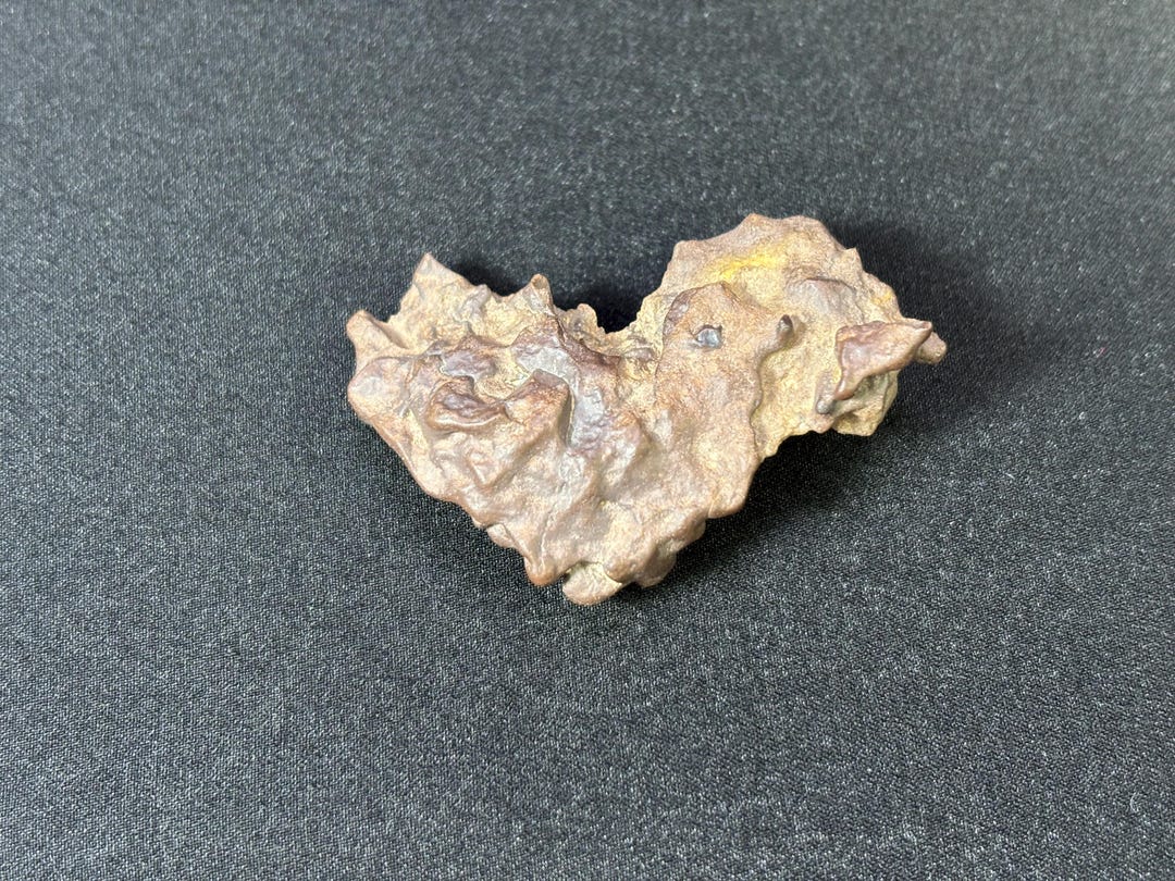 White Desert Stone: Natural Flint Art Piece, Egypt, 15.6g - Etsy