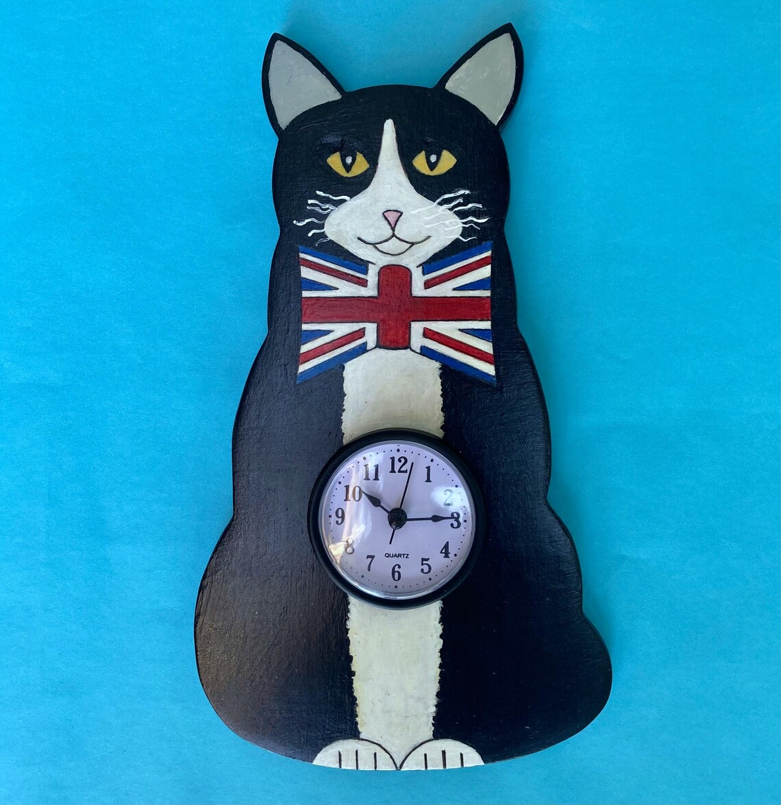 Tuxedo Cat black & White Wall Clock With UK Bowtie - Etsy