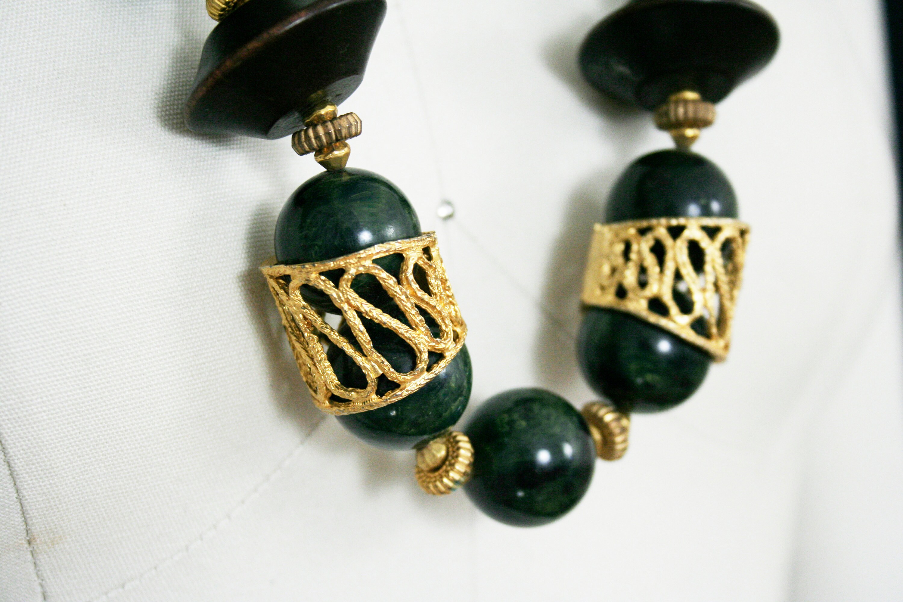 Vintage 1950's Marbleized Bakelite Necklace Green Yellow | Etsy