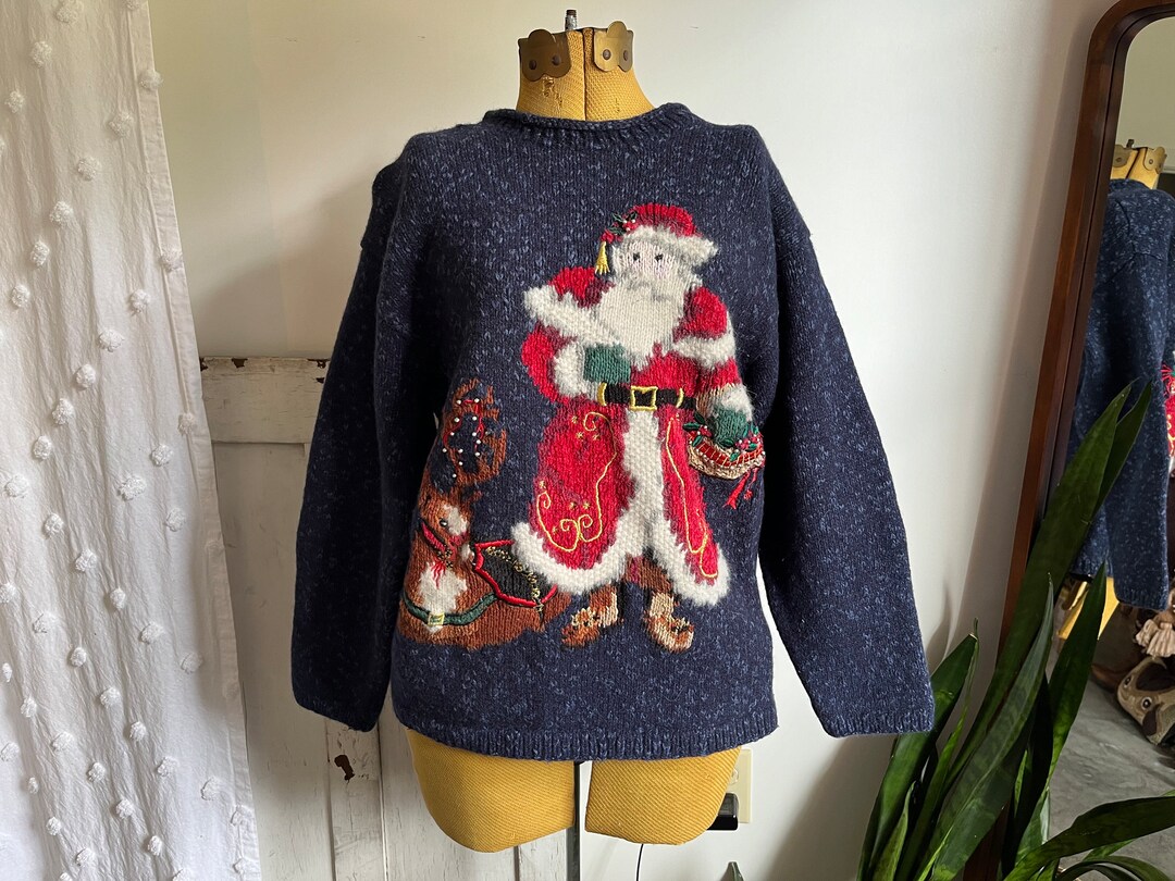 M Vintage Y2K Santa Claus and Reindeer Wool Blend Embroidered Pullover ...