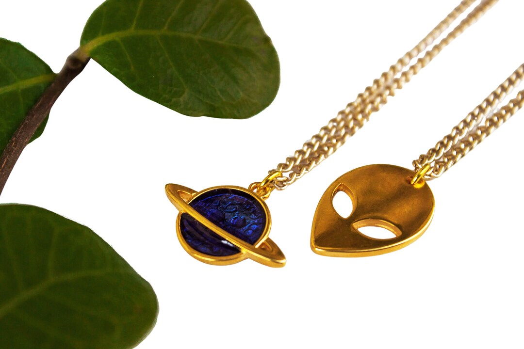 Collar de cadena alienígena de oro, collar de ovni estético, collar de ...