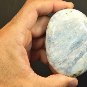 Blue Scheelite 1/4lb Palmstone Crystal, Healing Crystals Palm Stone 3 ...