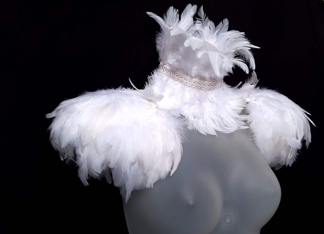 Festival Feather Epaulettes White Party Outfit Snow Queen Cosplay Ice ...