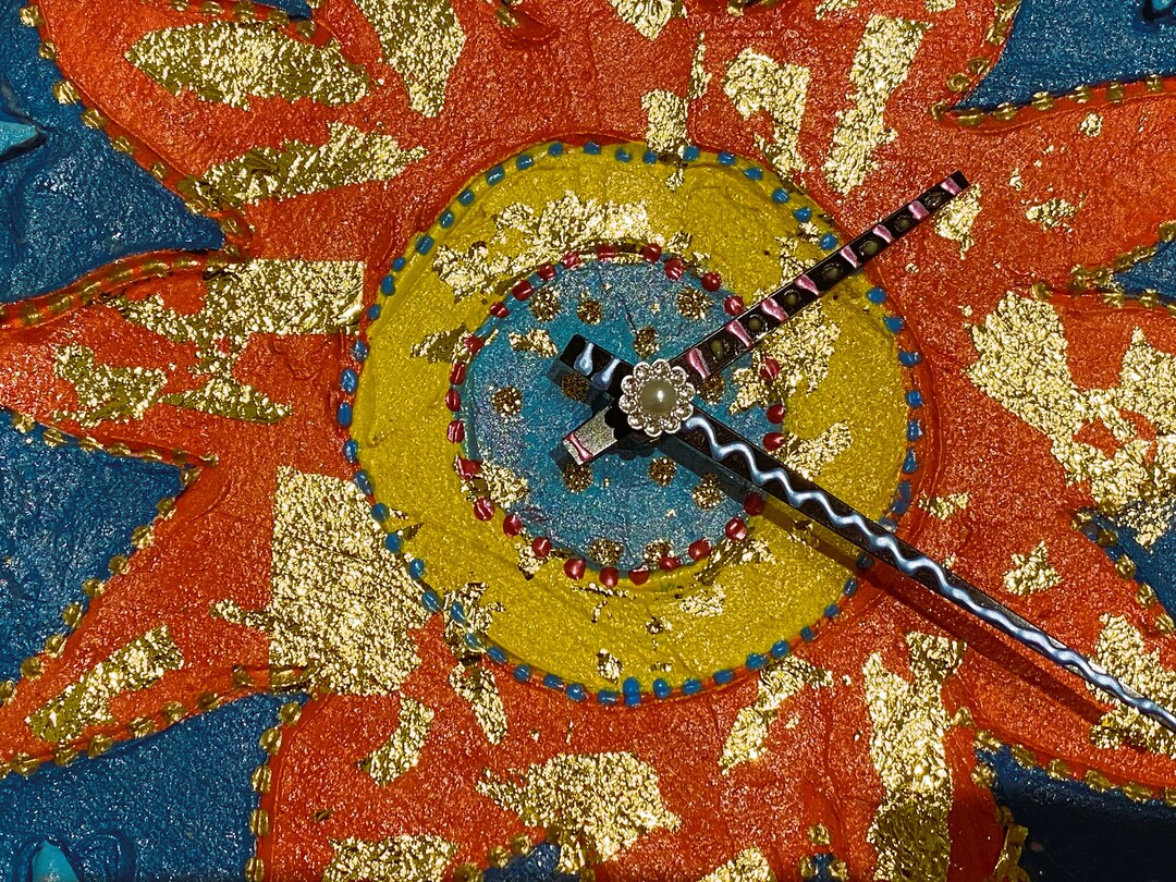 Red and Gold Sun Acrylic Painting Clock the Sun King Diam 30 Cm 11.8 ...