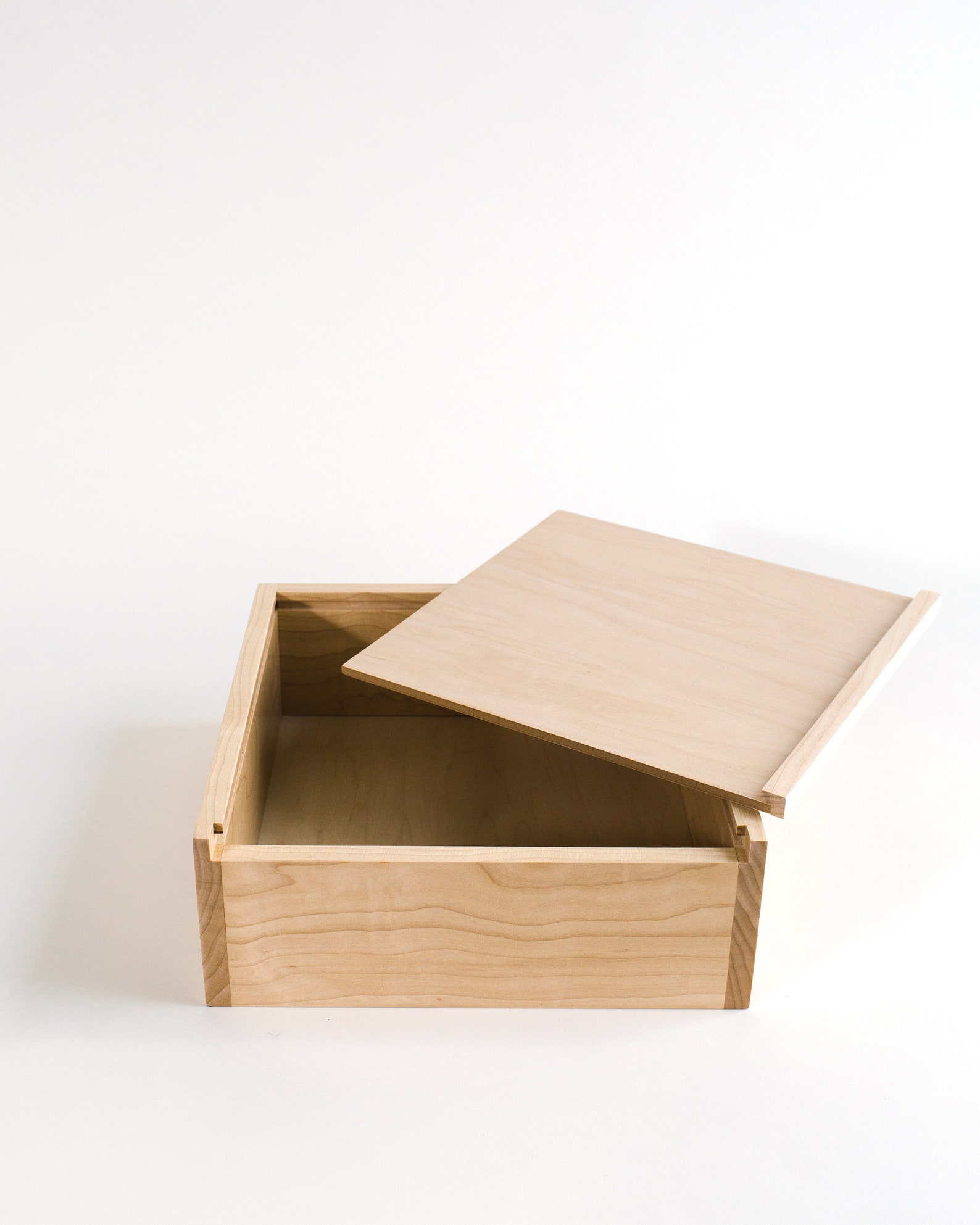 Caja De Madera Con Tapa Corredera Personalizada Arce Duro Etsy España
