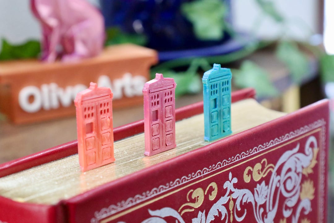 Set of 2 - Mini TARDIS Bookmark – 3D Printed Doctor Who-inspired, Sci ...