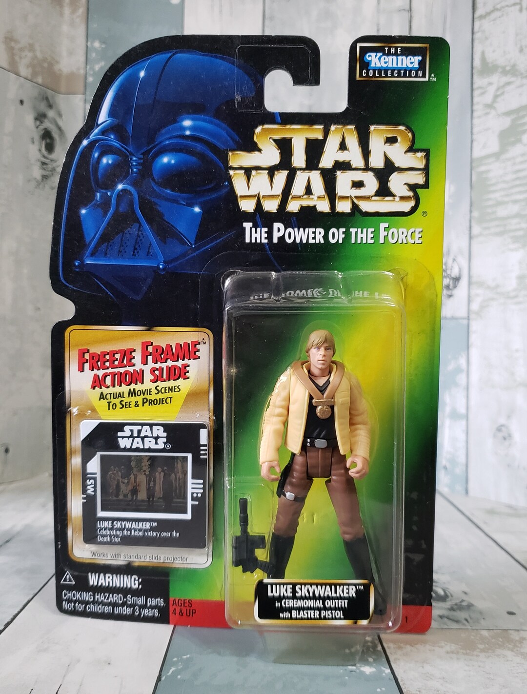 Star Wars Luke Skywalker in Ceremonial Outfit Blaster Pistol the Power ...