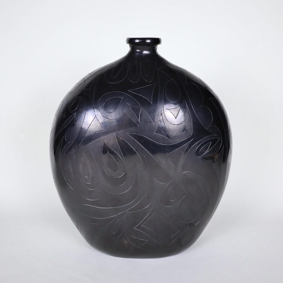 Doña Rosa Barro Negro Pottery Vase by Erasmo Nieto Coyotepec Oaxaca ...