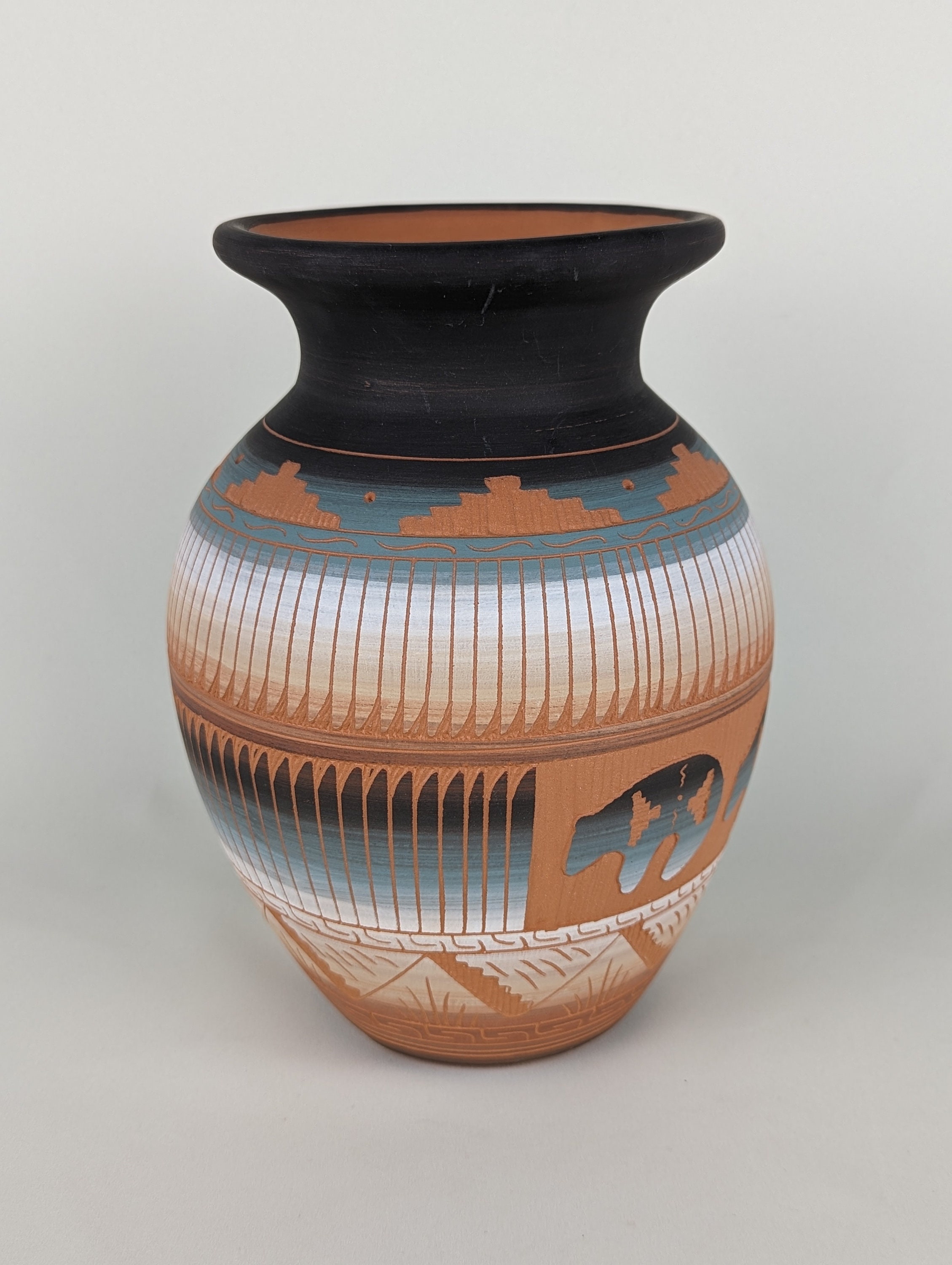 Navajo Pottery Bear Etched Red Clay Native American Art Signed Dine ...
