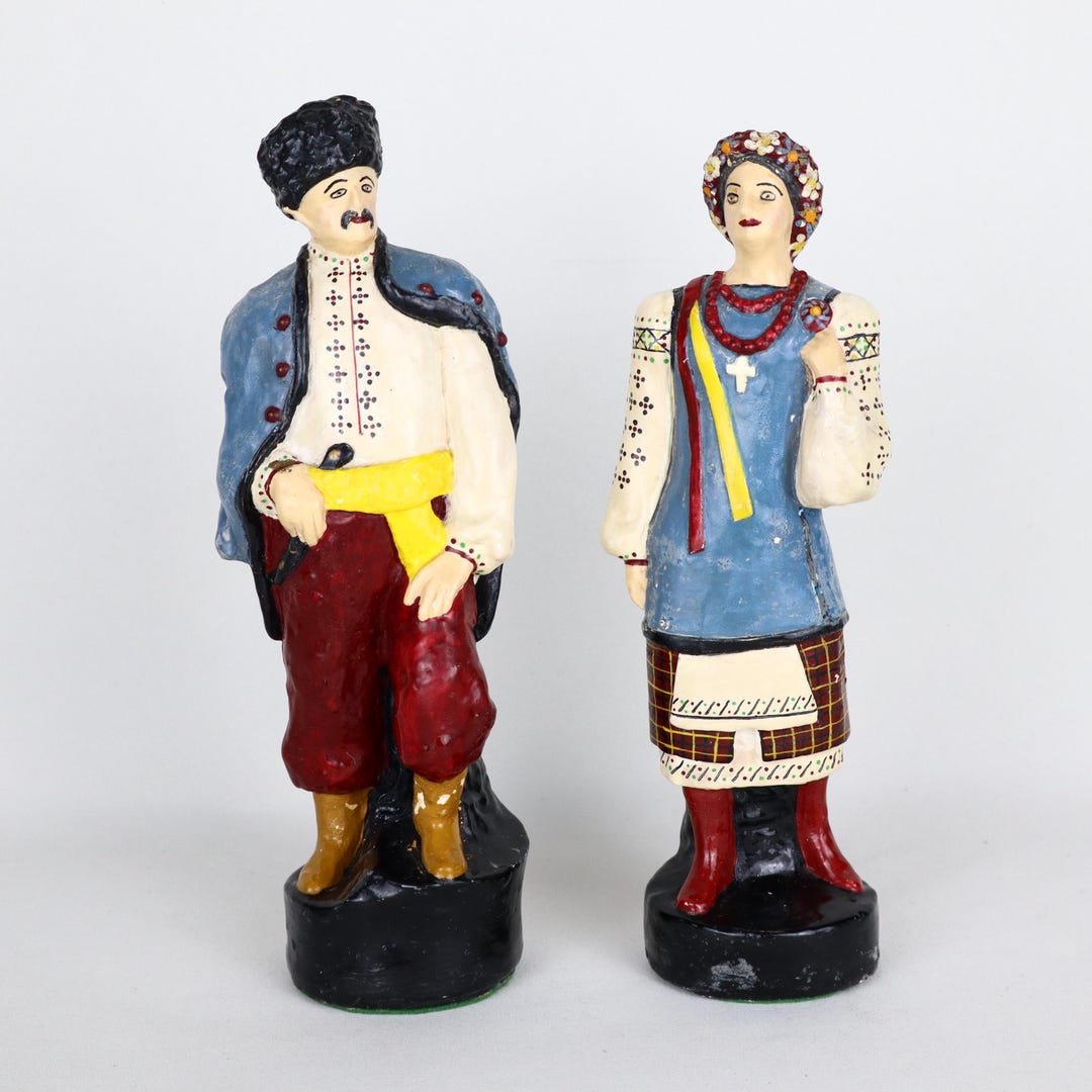 Vintage Ukrainian Ceramic Figurine Couple, Hand-painted Folk Costumes ...