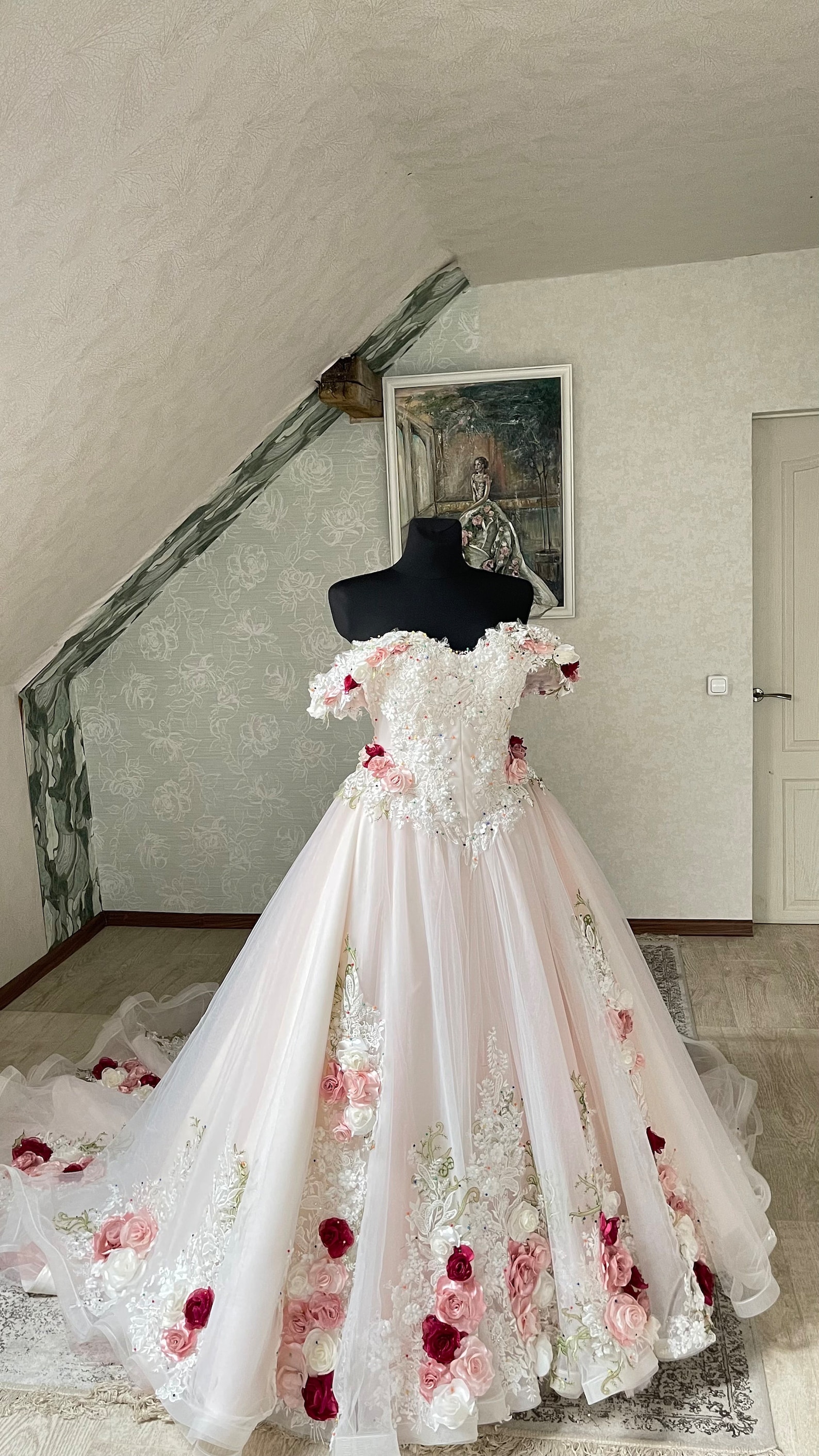 Unique Fairytale Dreem Wedding Dress Inga Ezergale Design Rose ...