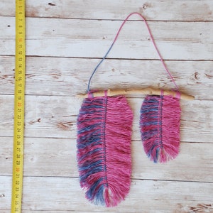 Small Feather Macrame Wall Hanging Boho Wall Decor, Macrame Leaf, Boho Wall Art, Modern Macrame ...