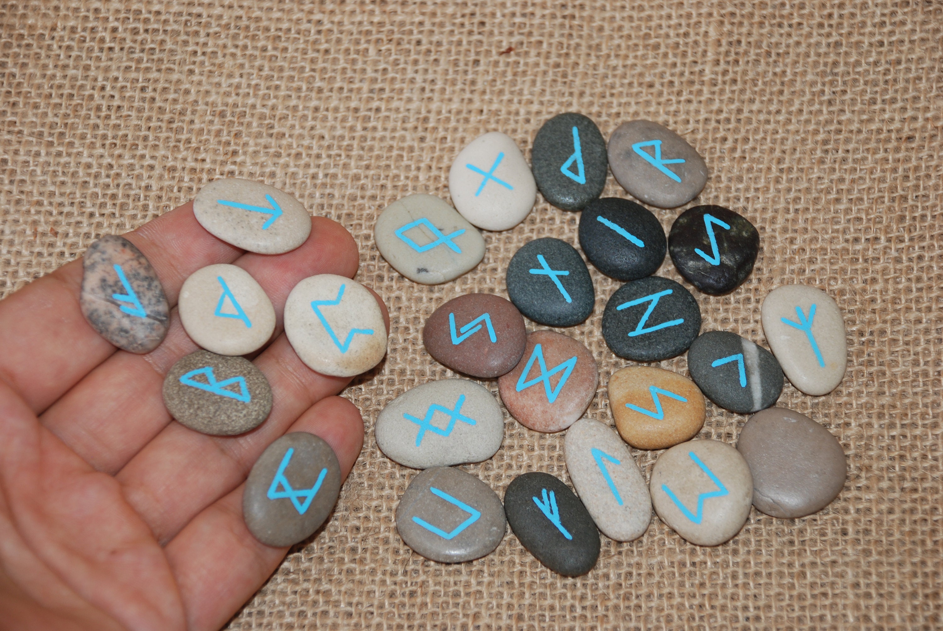25 Sea Stone Runes in Organza Pouch Elder Futhark Runes | Etsy