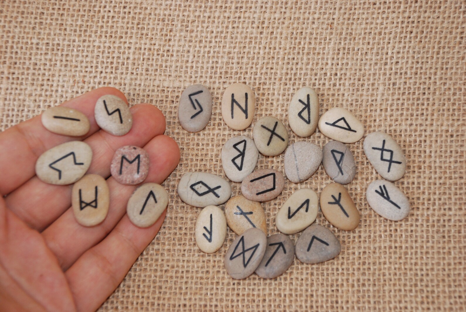 25 Sea Stone Runes in Organza Pouch Elder Futhark Runes | Etsy