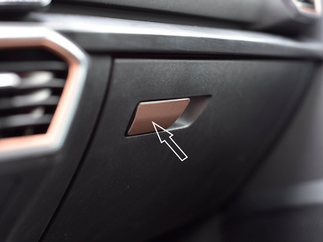 Glovebox Handle Decor for CUPRA Formentor Cooper-style Color 1pc ...