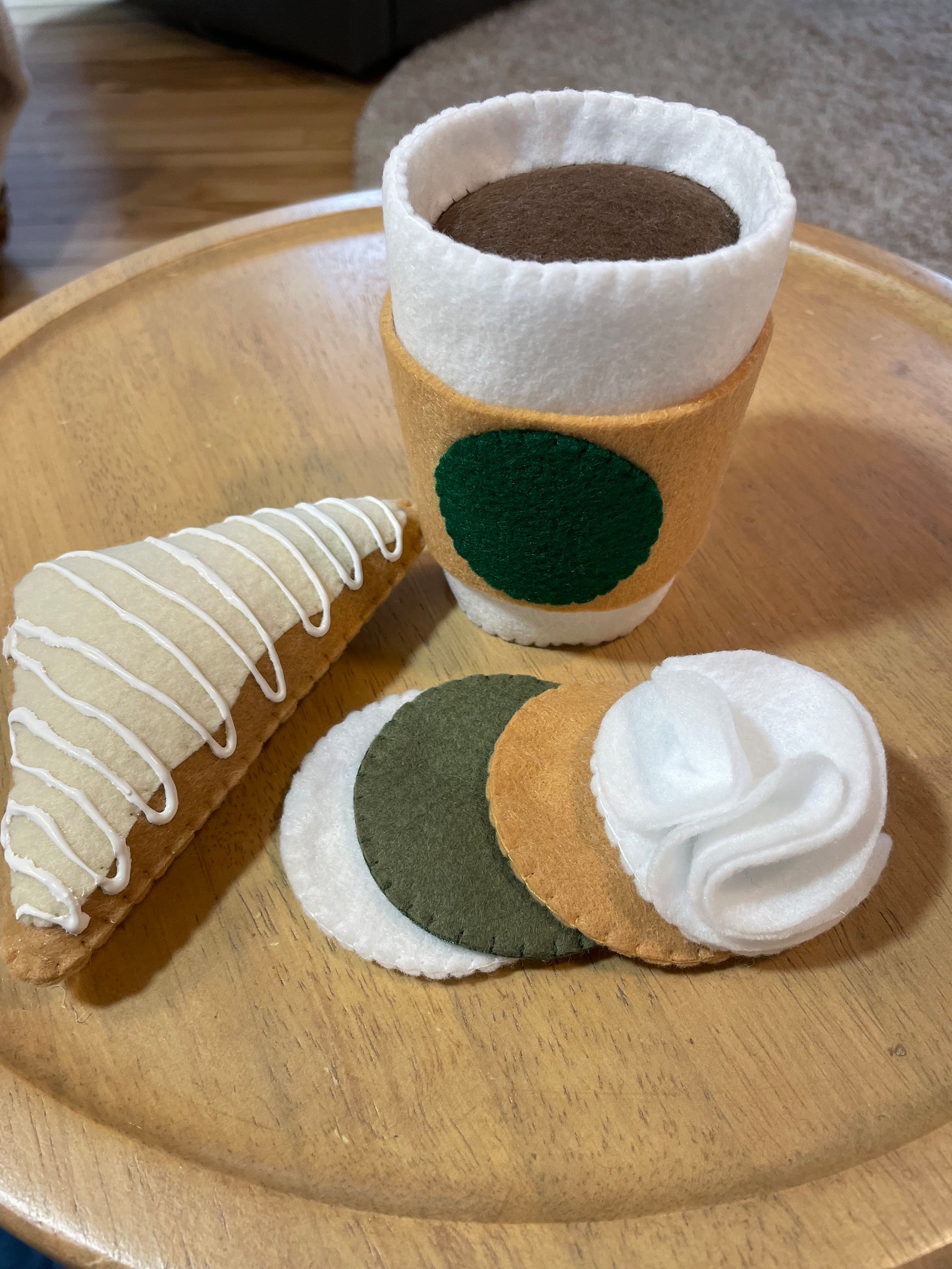 Coffee Cup and Scone Set / Felt Coffee / Felt Drink Set / Felt Scone - Etsy