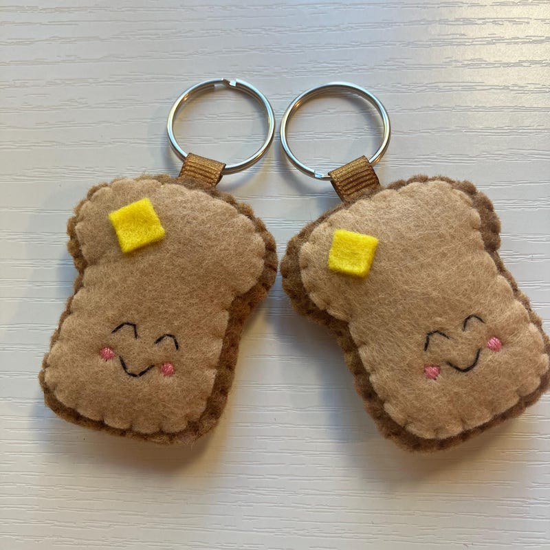 Felt Keychain - Etsy