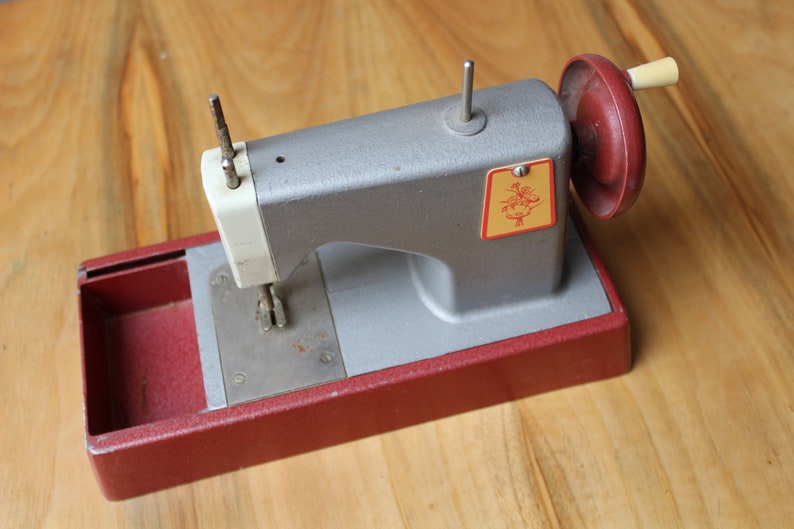 Vintage Russian Soviet Children Toy Mini Sewing Machine Toy - Etsy