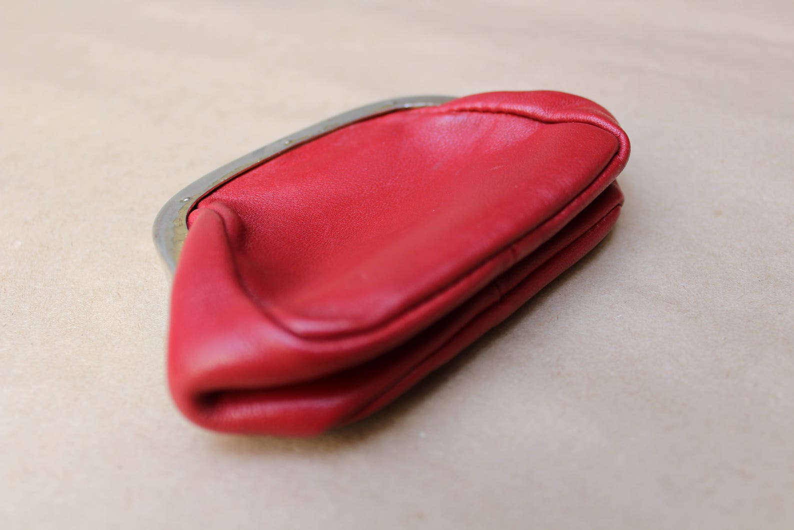 Small Red Leather Purse.vintage Purse.coin Purse.snap Close Coin Purse ...