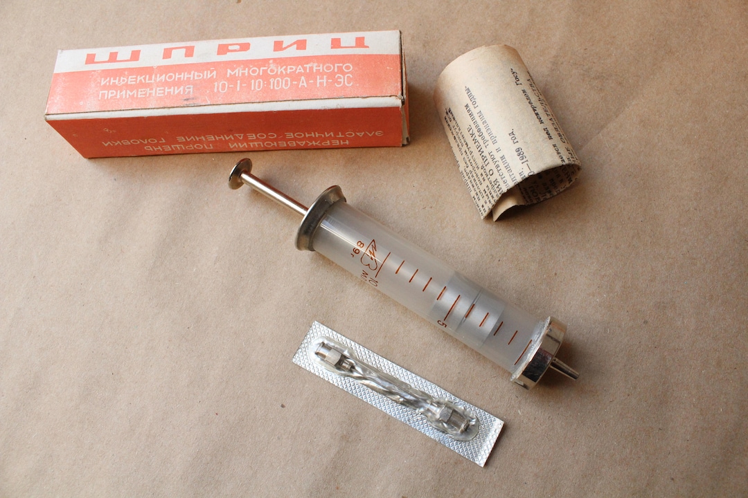 Soviet Medical Syringe.ussr Vintage Hypodermic Injector.soviet Vintage ...