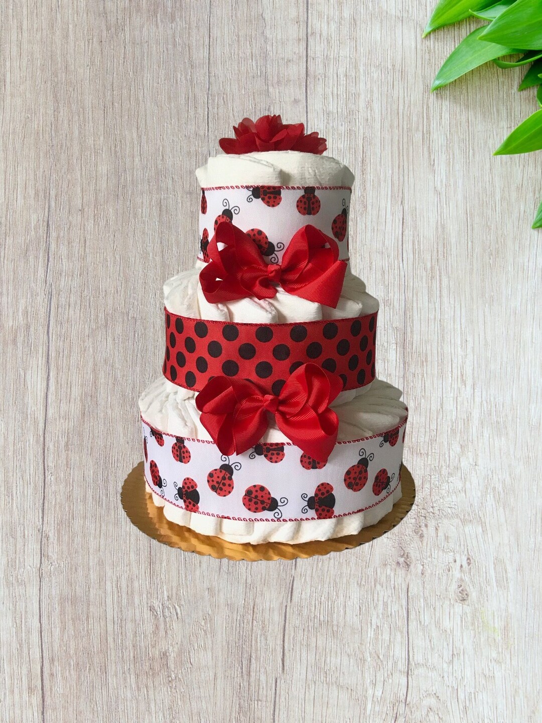 Ladybug Diaper Cake Baby Shower Gift / Little Lady on the Way - Etsy