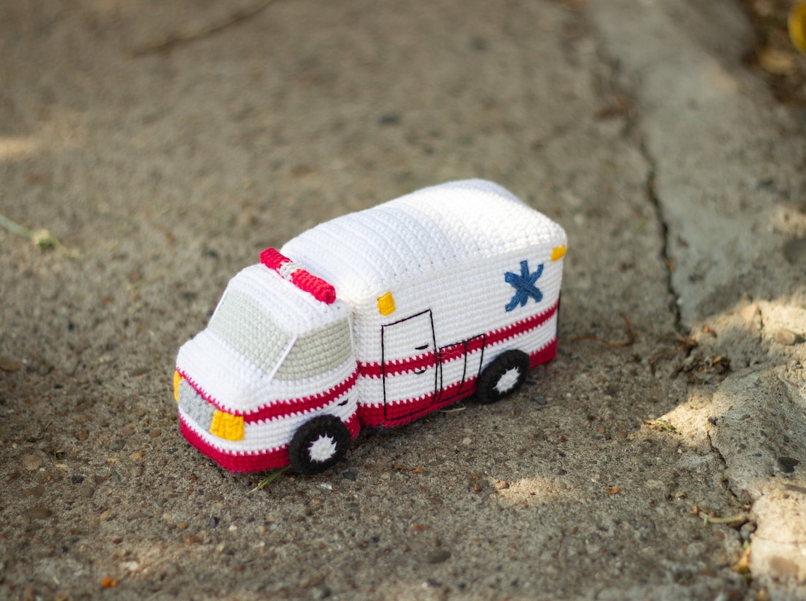 Amigurumi Ambulance Crochet Pattern Pdf Tutorial in English - Etsy