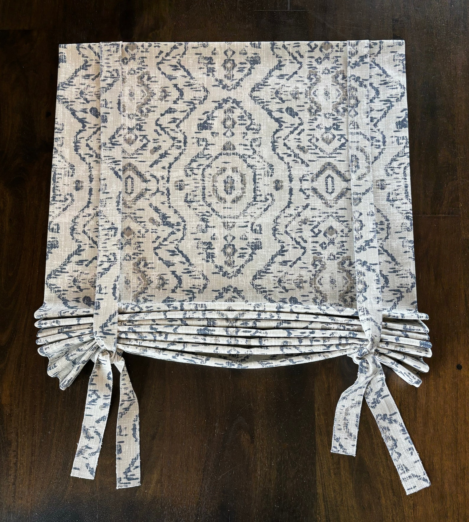 Custom Made, Fully Lined Tie up Valance in Deep Blue and White Fabrics ...