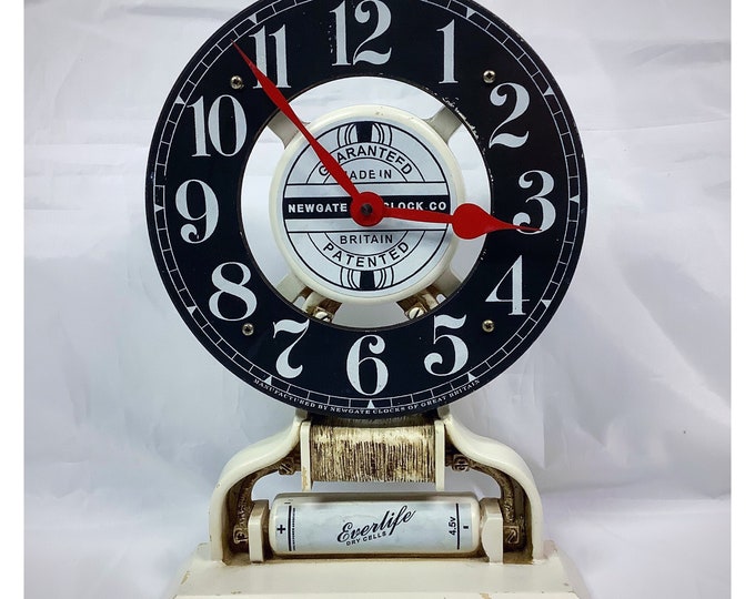 Vintage Newgate Old Time Looking Mantel Clock, Newgate Clock Company ...