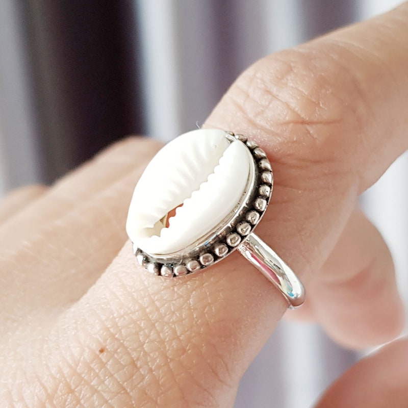 Cowrie Shell Ring - Etsy