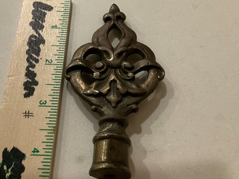 1930s Finial Topper Fleur De Lis Shape Lamp Finial - Etsy