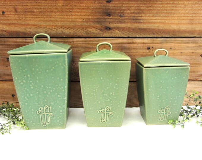 Vintage Pottery Canister Set in Jadeite Color Tapered Design: Green ...