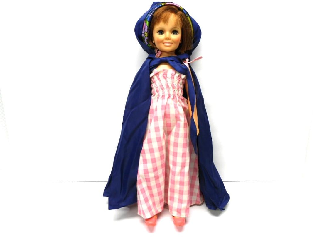 1970's Crissy Doll With Hair That Grows and Several Original Outfits ...