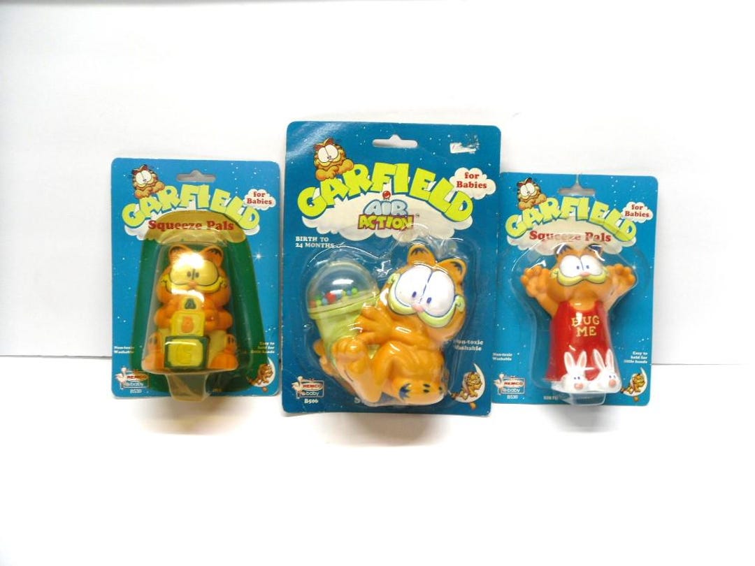 3 Vintage Garfield Baby Toys Squeeze Pals and Air Action Garfield Toys ...