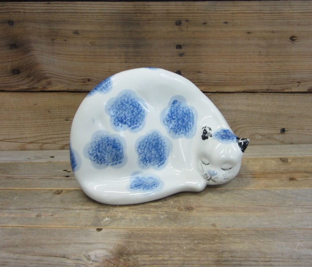 Vintage Ceramic Sleeping Cat Figurine in White With Blue Flowers - Etsy