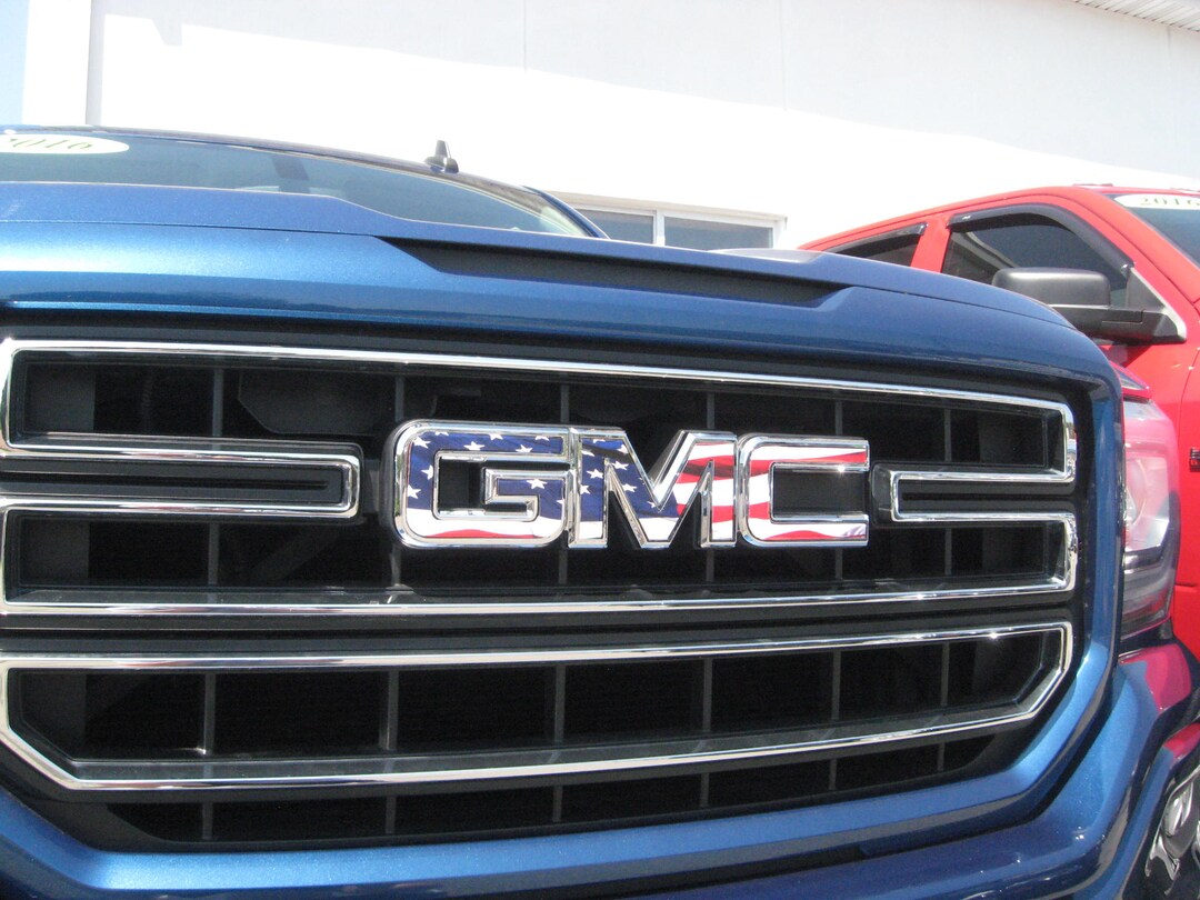 2014 2015 2016 2017 GMC Canyon Truck American Flag Front Grille Emblem ...