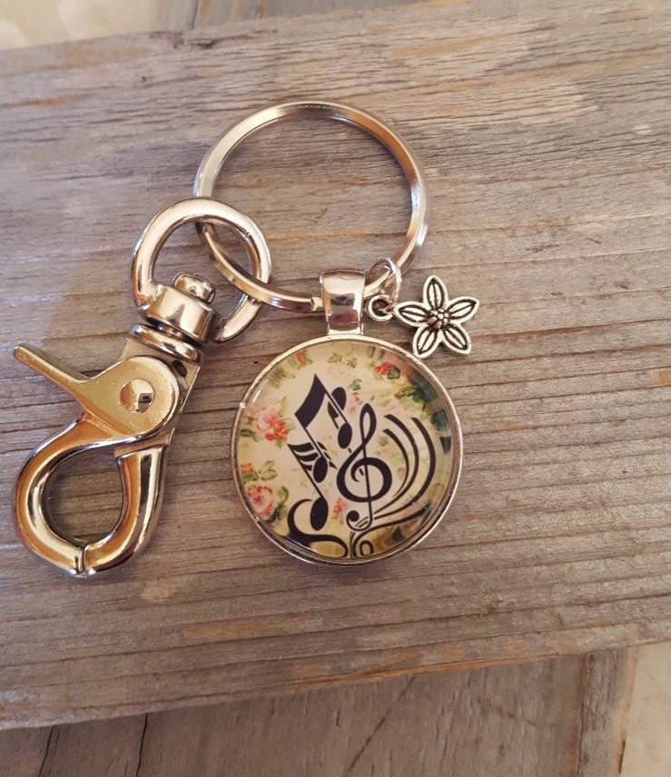 Musical Note Key Chain, Music Lover Key Chain, Music Key Chain, Flower ...