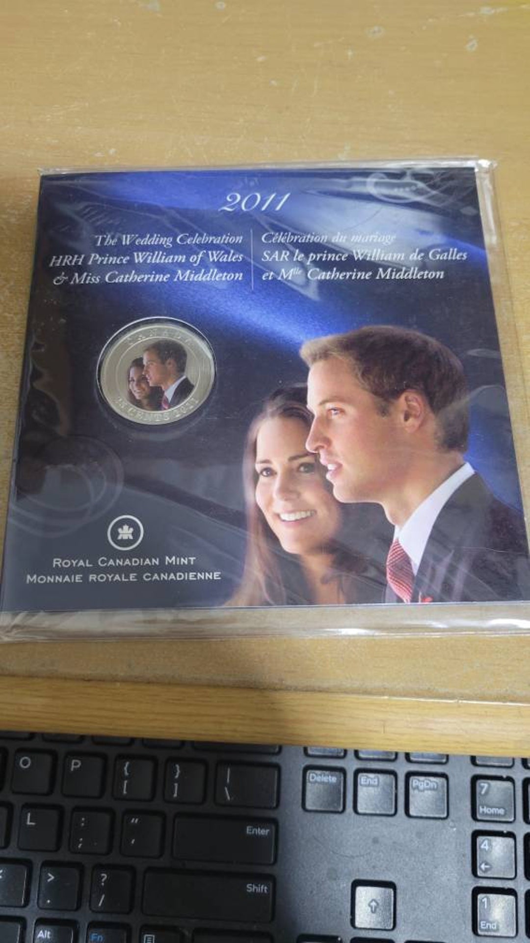 2011 CANADA 25 Cent Coloured Coin William and Kate Wedding Celebration ...