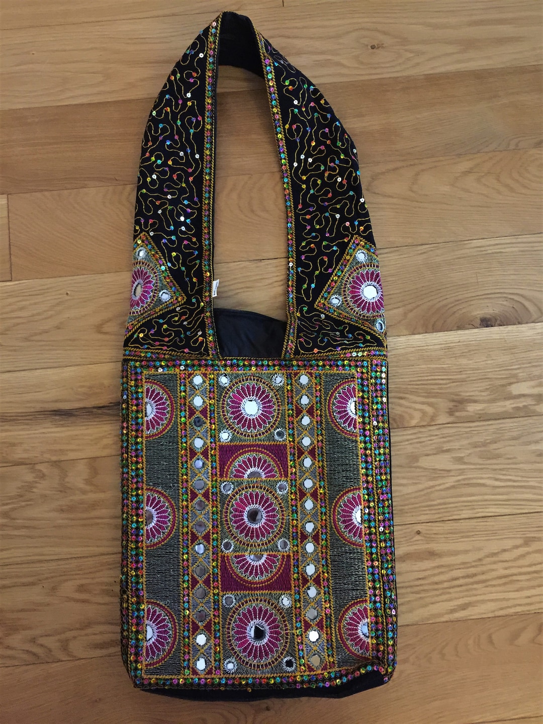 Cross Body Bag, Ethnic, Boho, Sindhi Mirrored Bag, Embroidered, Tribal ...