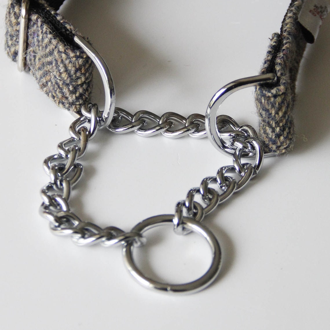 Brown Over Check Herringbone Harris Tweed Half-check Collar. Gentle ...