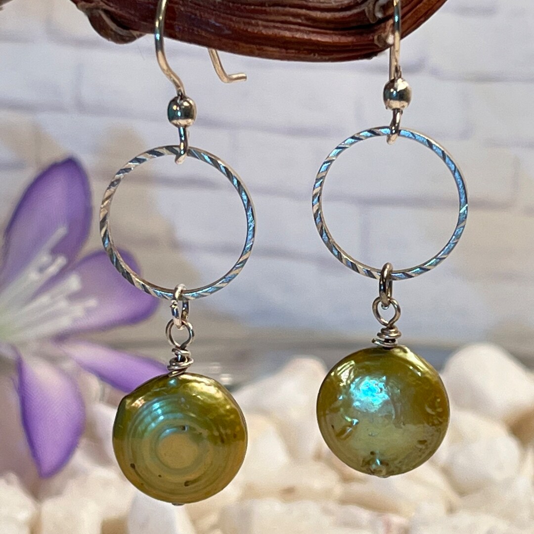 Freshwater Coin Pearl Dangling From Silver Diamond Etched Circle. 3 ...