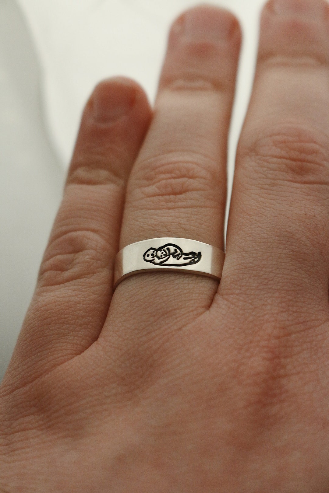 Otter Hug Minimalist Stacking Ring | Father's Day Gift | Cute Otter ...