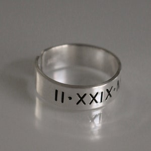 Custom Roman Numeral Sterling Silver Date Ring | Anniversary Jewelry - Etsy