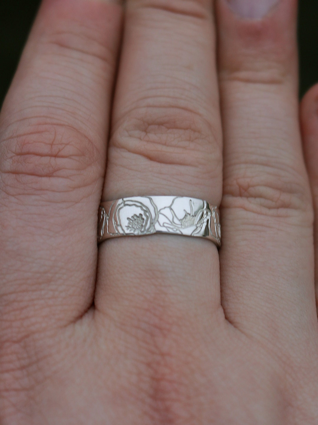 Hand Stamped Poppy Flower Ring | Sterling Silver August Birth Flower - Etsy